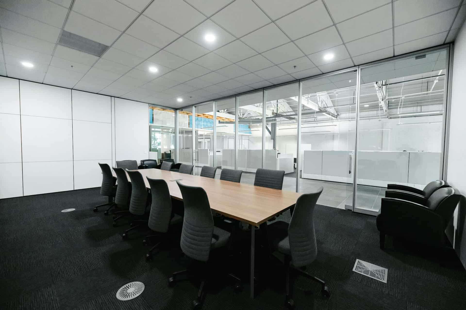 How to Choose the Right Office Partition for Your Business
